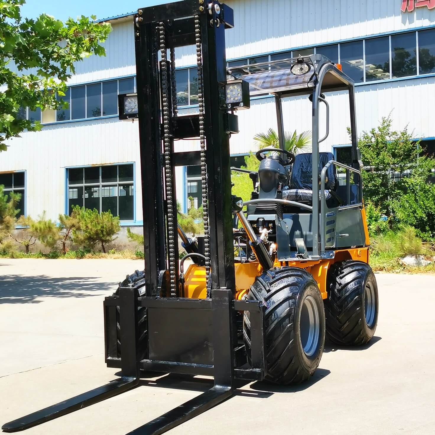 Rough Terrain Forklift For Sale | Suitable for all kinds of terrain